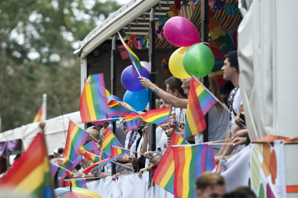 "Bør ikke fortsætte som lærer" - Rigsarkivet